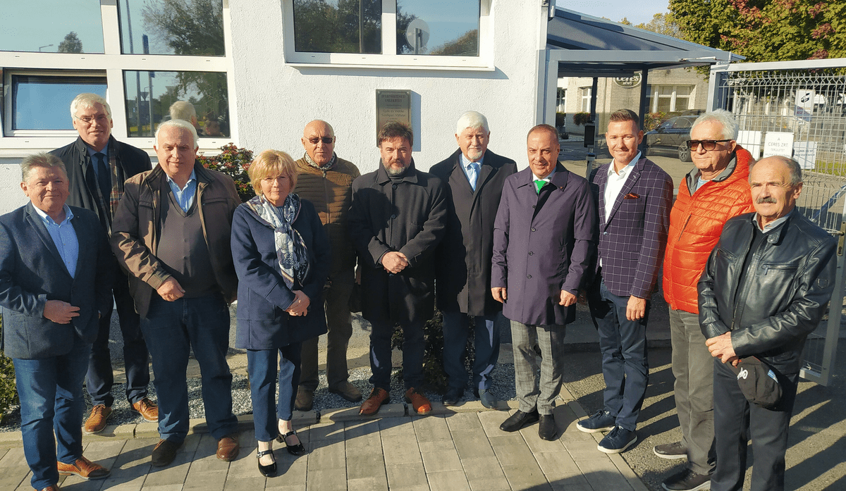 Hírek - Ipartörténeti emlékhely jelölő tábla került kihelyezésre a ...